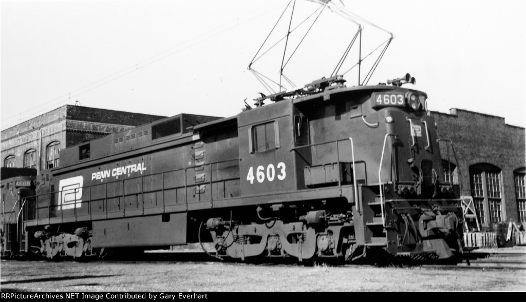 PC E33 #4603 - Penn Central